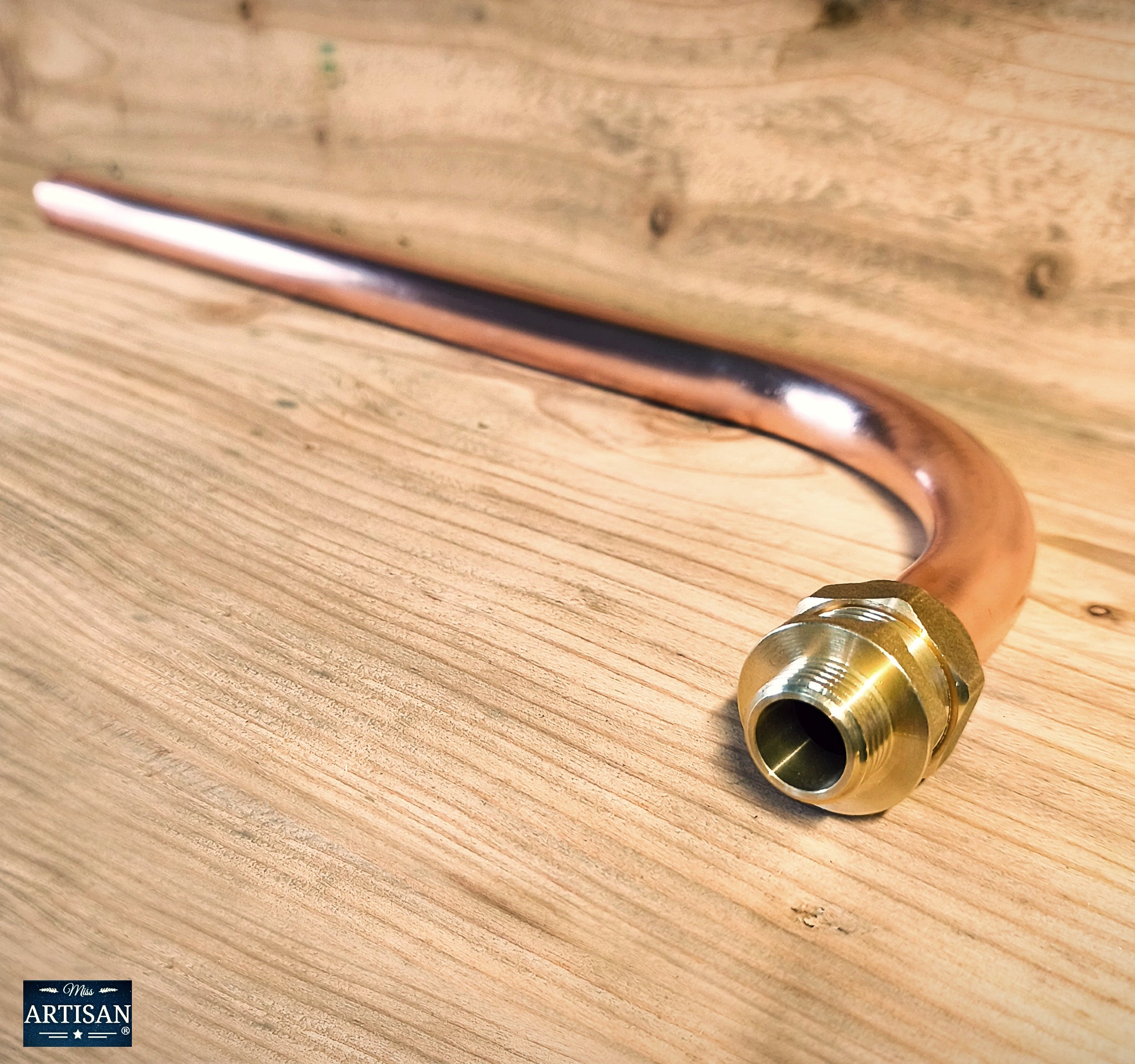 22mm Curved Copper Shower Arm – Miss Artisan Ltd